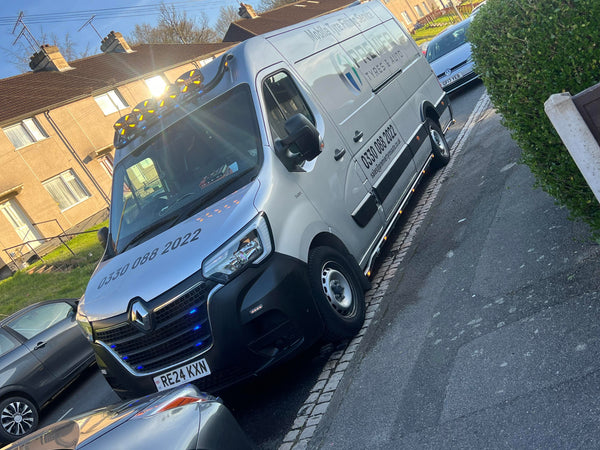 RENAULT MASTER 2019 SIDE LIGHT BAR 6 LED – Teddy Lightbars